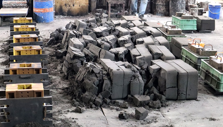 What is Casting? Guide to 6 Common Casting Methods with Pros and Cons | QFS Casting